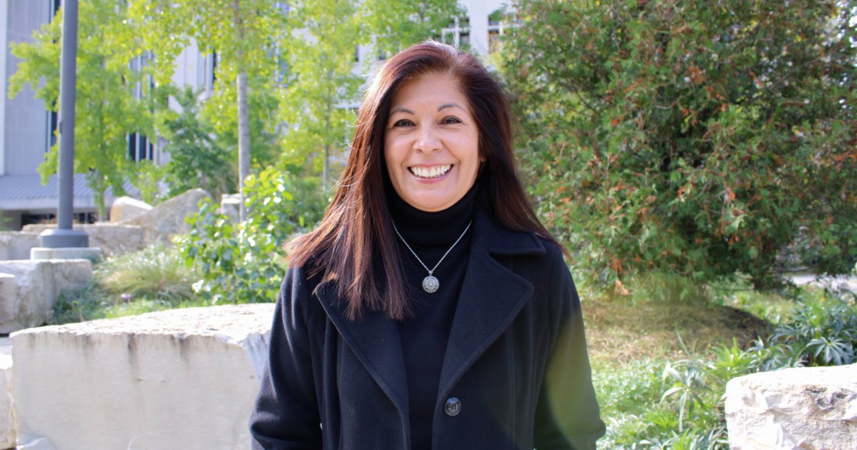 Maria Rubio receives 2021 Maria Lastra award | Pritzker School of ...